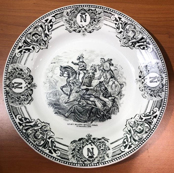 Porseleinen bord Napoleon - Boch - art 775x8 :: De Tweede Kans